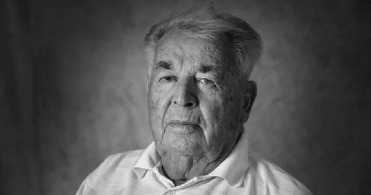 Minneord: John L. Hansen / HamKam