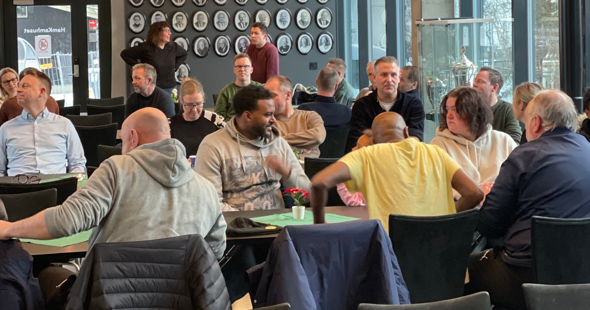 Vellykket julemiddag / HamKam